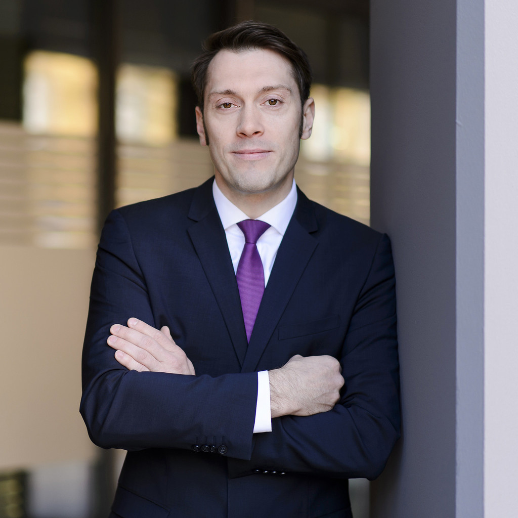 Dr. Raiko Eckstein - Product Owner / Customer Function Owner Online ...