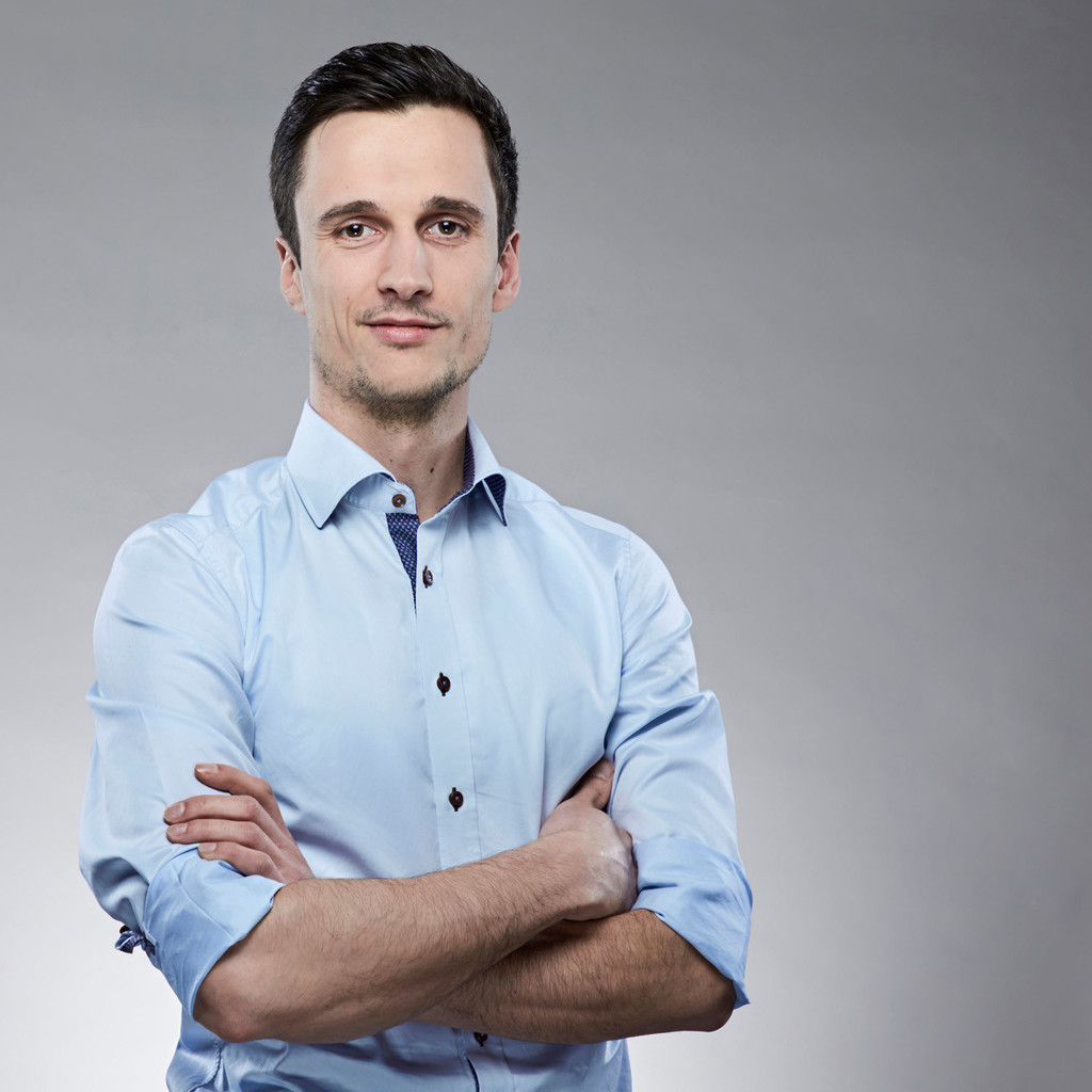 Nitz aus Hamburg in der Personensuche von Das Telefonbuch