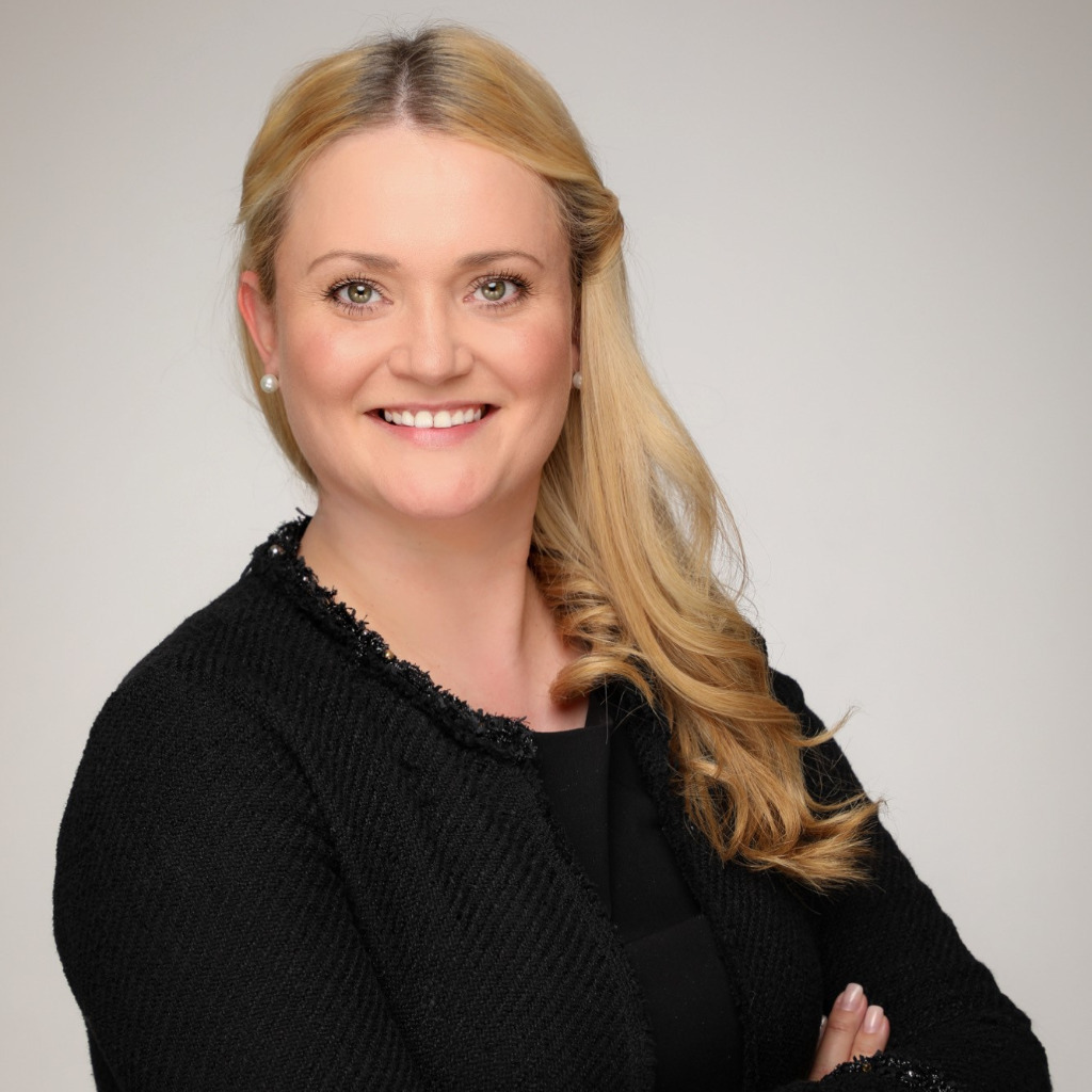 Laura Overhoff - Key Account Manager - Hult EF Corporate Education GmbH ...