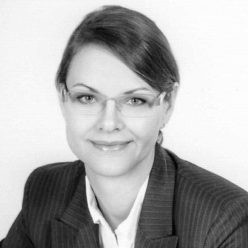 Andrea Hartmann - Projektleitung Tax Compliance Management System ...