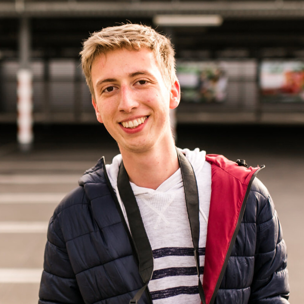 Leon Frerot - Videograf - Leon Frerot - Filmemacher & Fotograf | XING