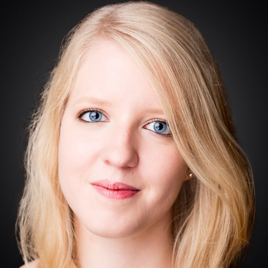 Katharina Mitter - Digital Channel Manager - Erste Asset Management ...