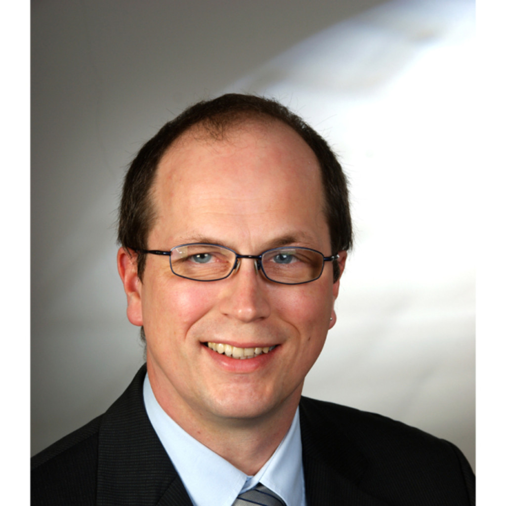 Ulrich Knoch - Marketing Mitarbeiter technische Dokumentation - AVK ...