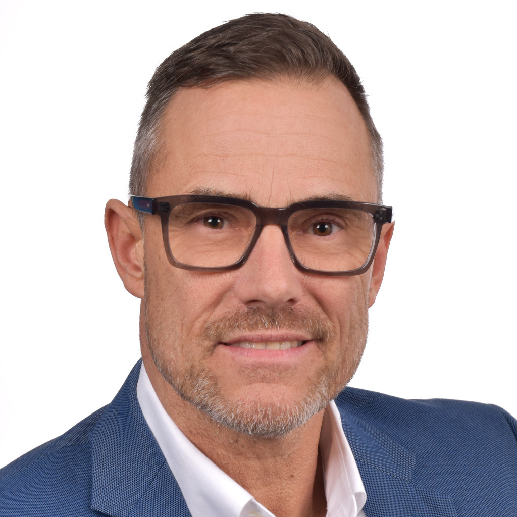 Thomas Ullrich - Unternehmensbereichsleiter Recruiting - EMC Adam | XING