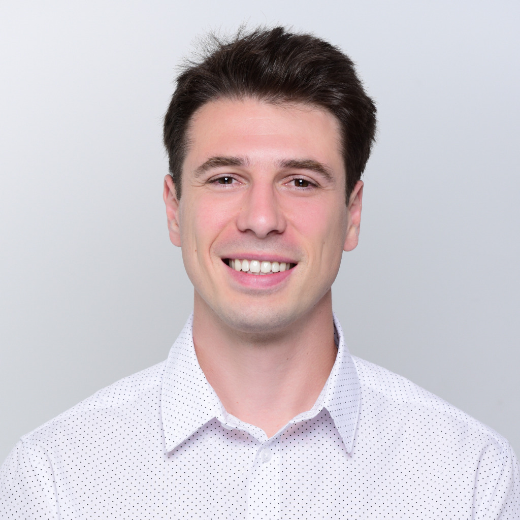 Branislav Nikolić - Emirates Call Center Agent - German Language ...