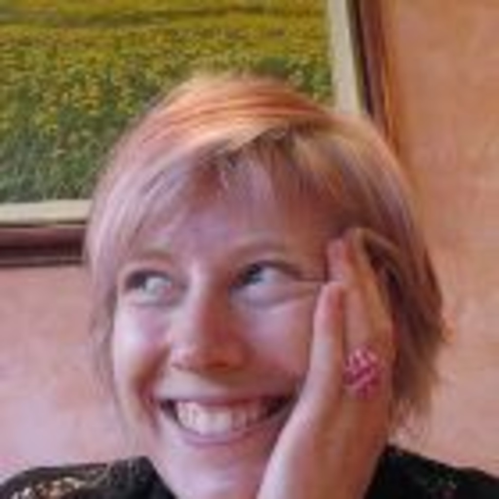 Stephanie Booth's Instagram, Twitter & Facebook on IDCrawl