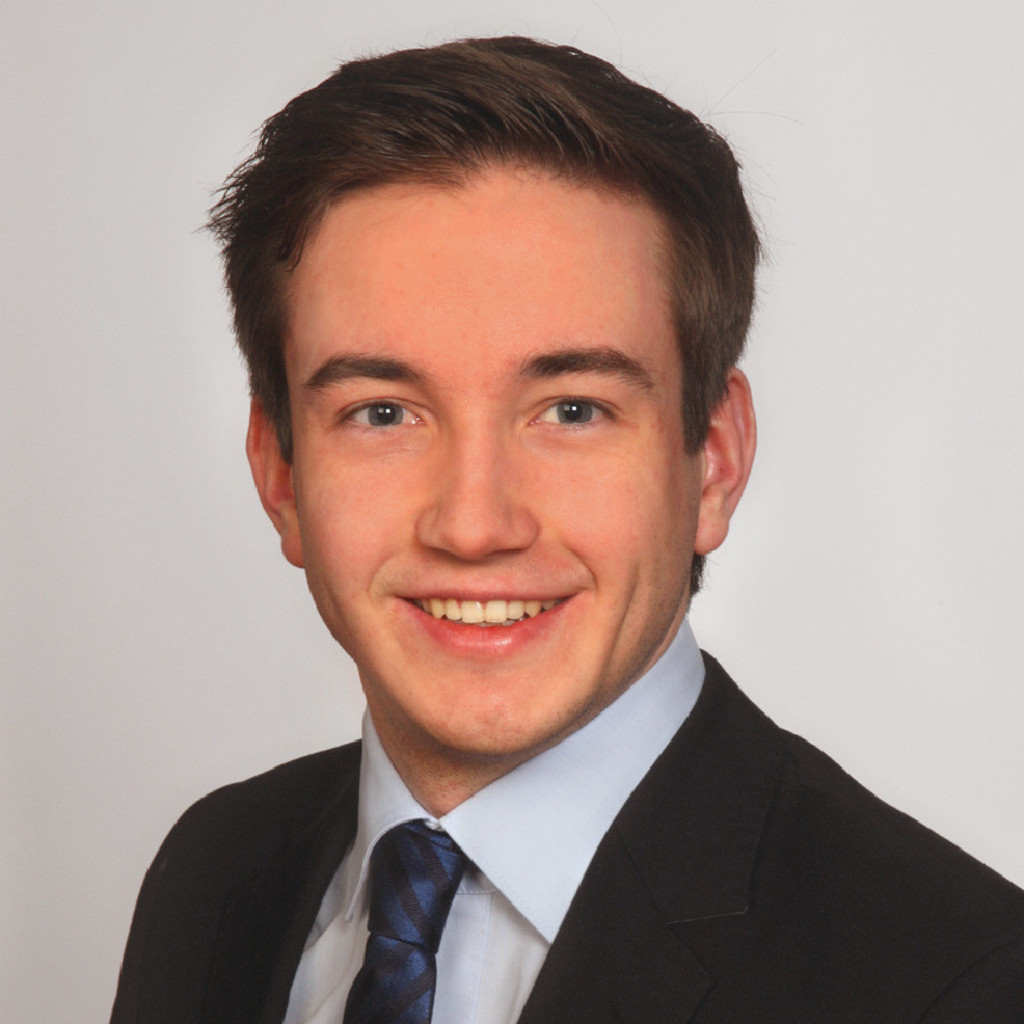 Lukas Rieck - Engine Mechanic - Lufthansa Technik AG | XING