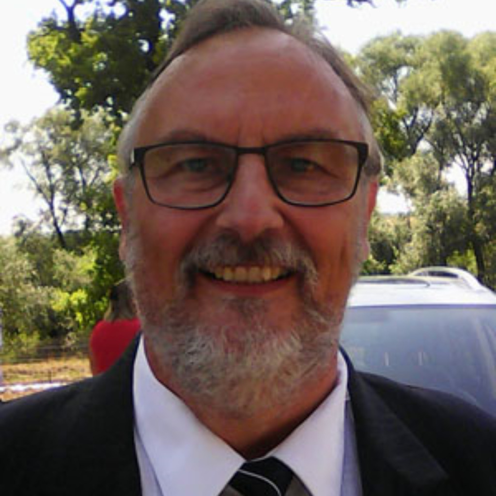 Michael Siebert's Instagram, Twitter & Facebook on IDCrawl