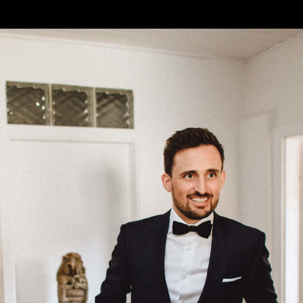 Oliver Magis - Director, Cash Equity Sales - HSBC Trinkaus | XING