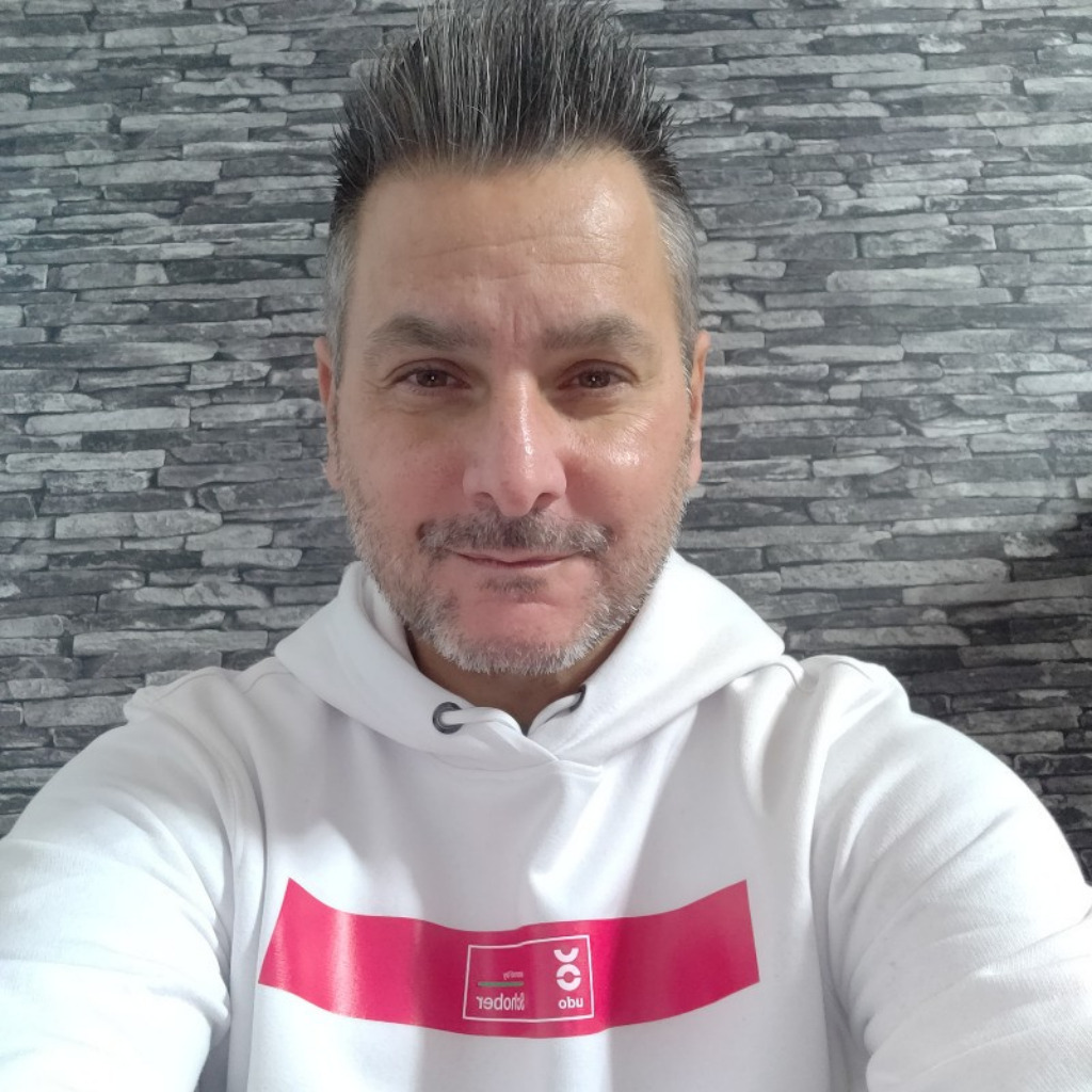 Michael Derouiche - Strategic Partner Sales Manager - CAST GmbH | XING