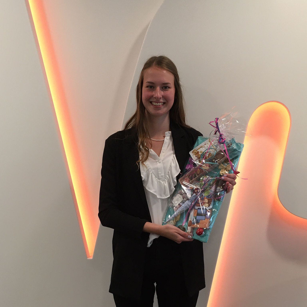 Saskia Schmaljohann - Bankkauffrau - VR Bank Westküste eG | XING