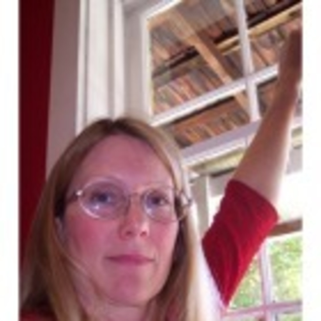 Victoria Alexander-Randolph - Owner - Trinity Folk Art Center | XING