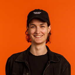 Nina Thiel - Graphic Designer - Raiffeisen Bank International AG | XING