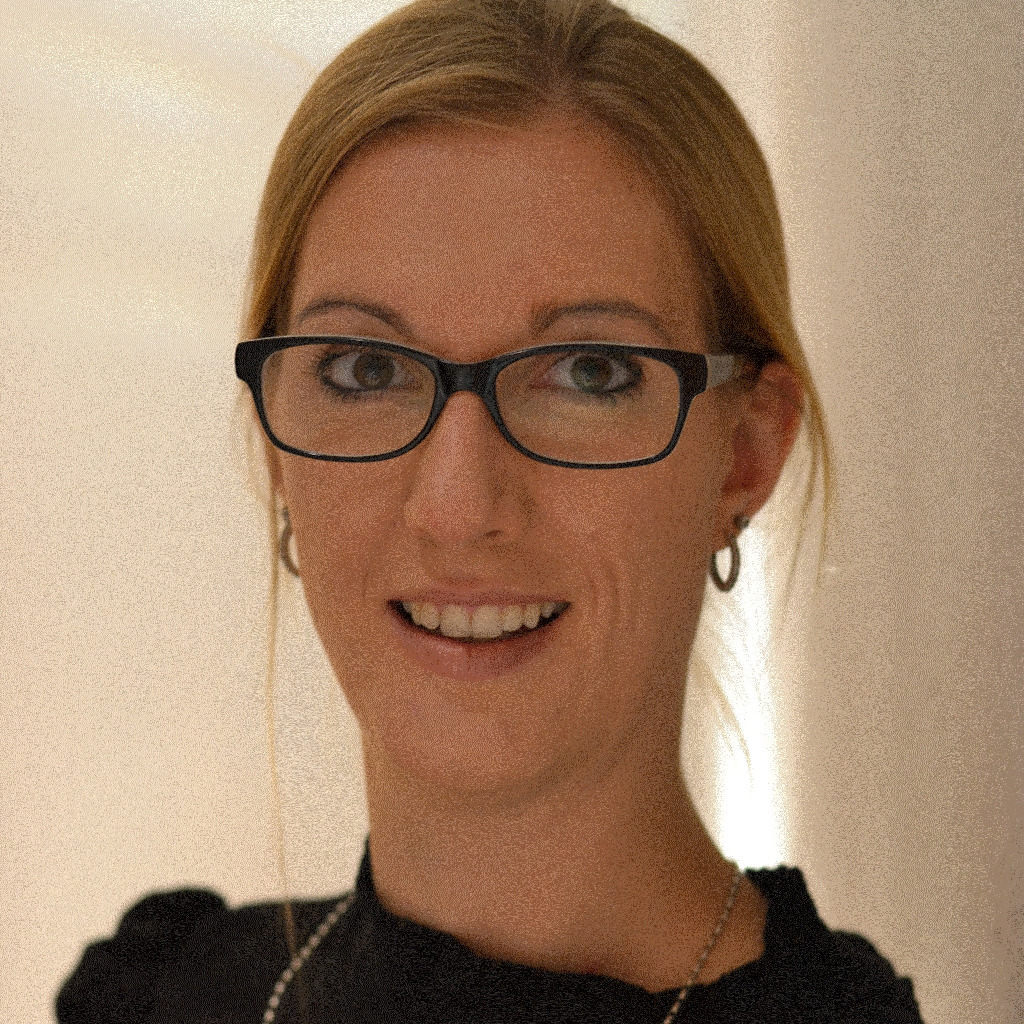 Julia Katrin Beisel-Teitge - Senior Expert Tax - MHP – A Porsche ...