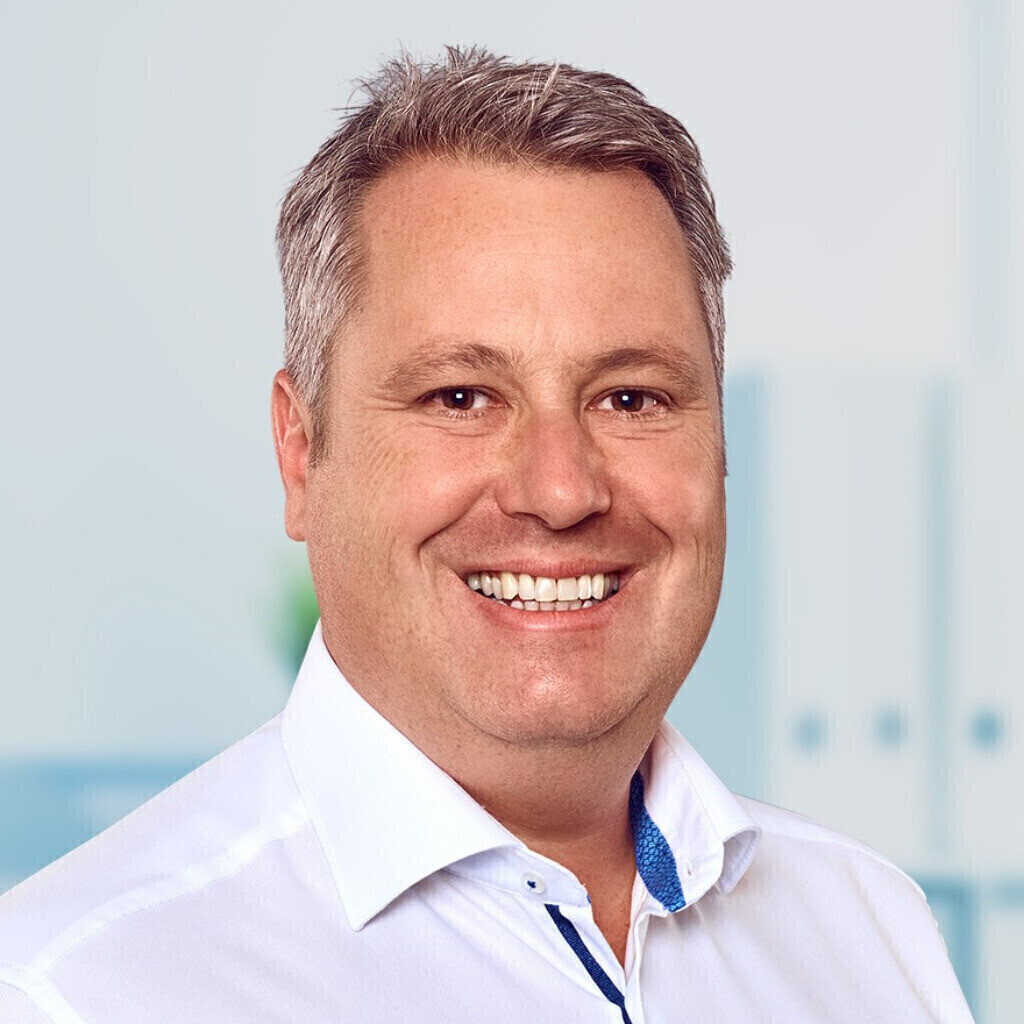 Dipl.-Ing. Michael Schmid - Head of Project Management Harness Test ...