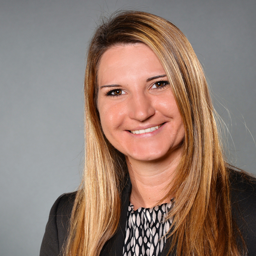 Laura Neubauer's Instagram, Twitter & Facebook on IDCrawl