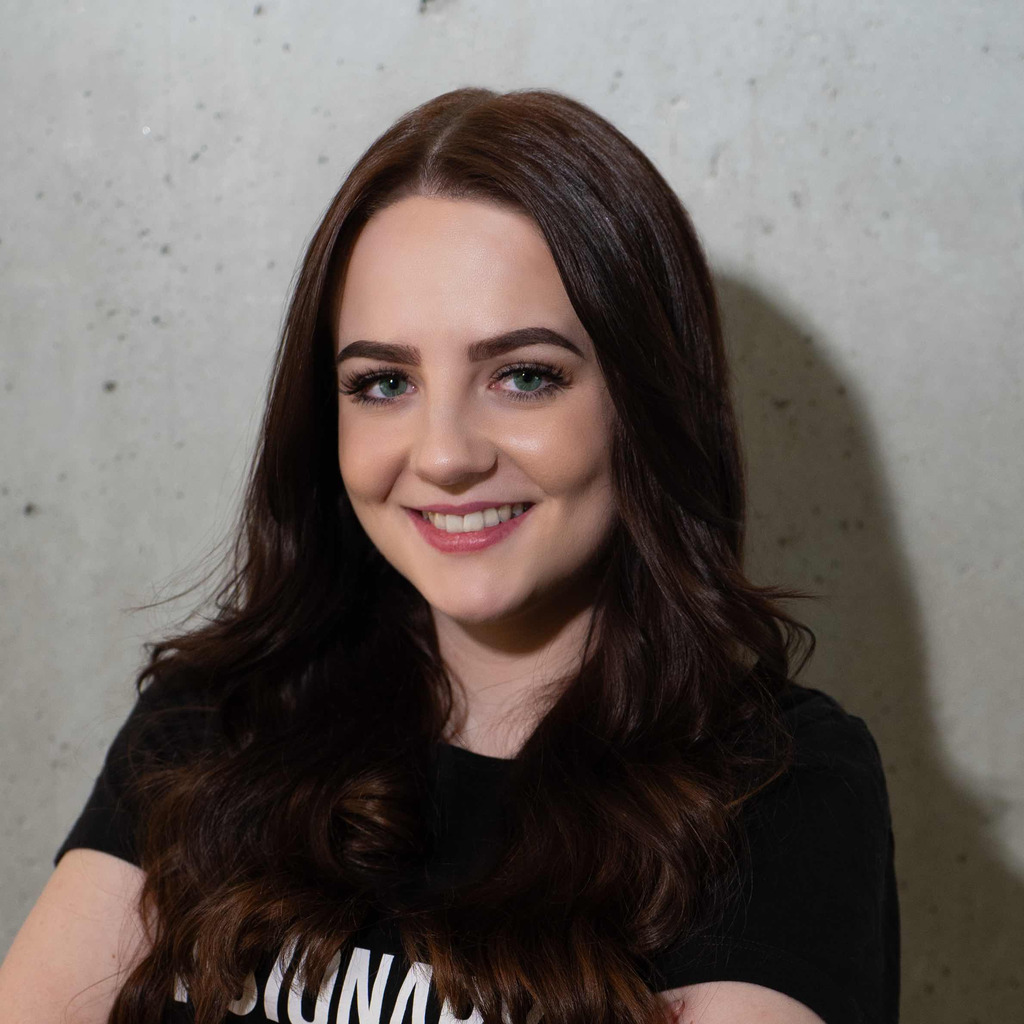 Janina Hellwig - Staatlich geprüfte technische Assistentin im Bereich Grafikdesign ...