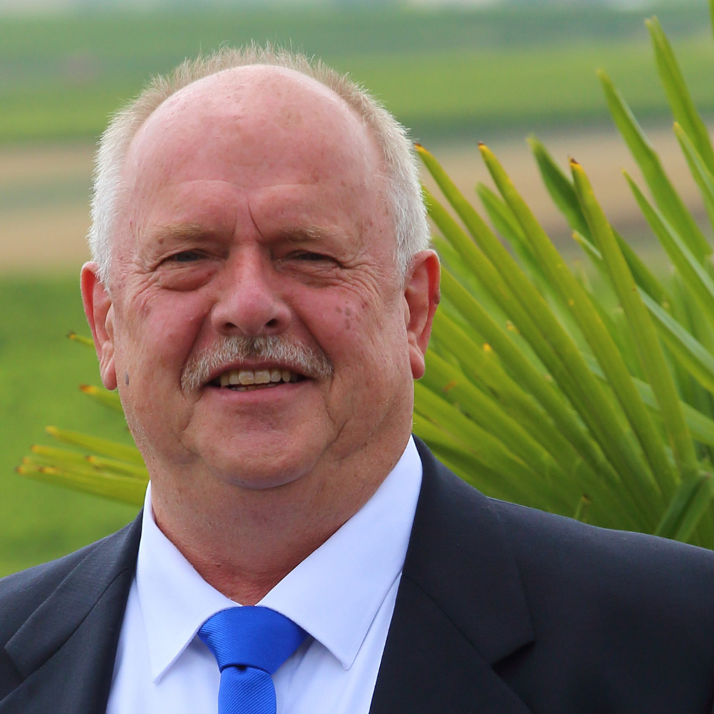 Peter Hatzler - Maître de Cuisine - EU Rentner | XING