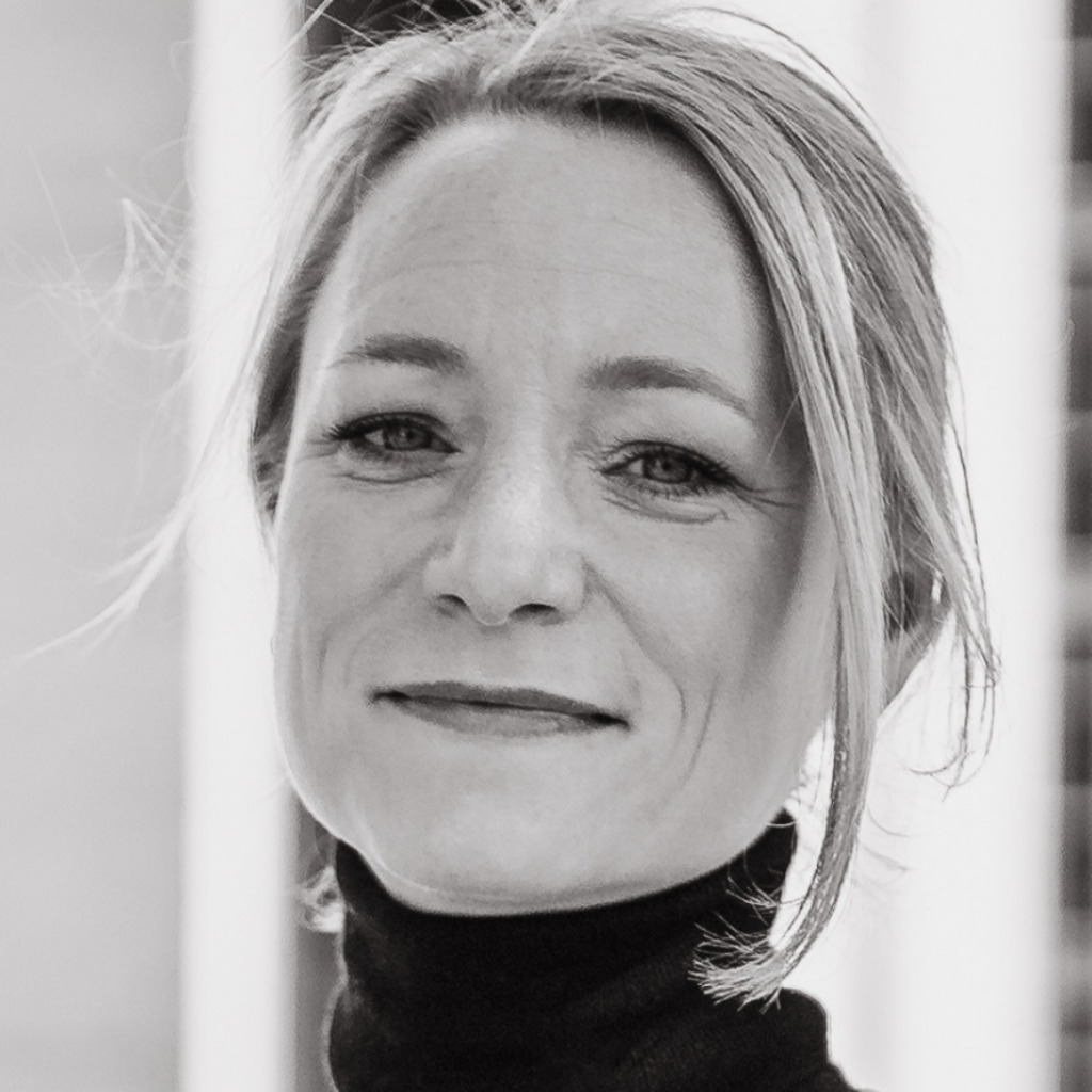 Flora Fliegner - Packaging Management. Sustainability. Interim Manager ... Flora Fliegner - Packaging Management. Sustainability. Interim Manager ...