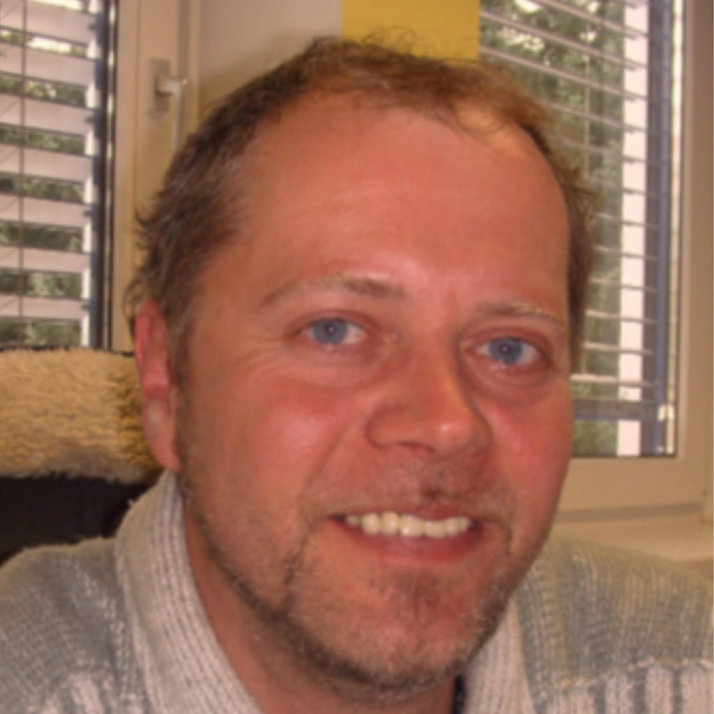 Ronald Gasser's Instagram, Twitter & Facebook on IDCrawl