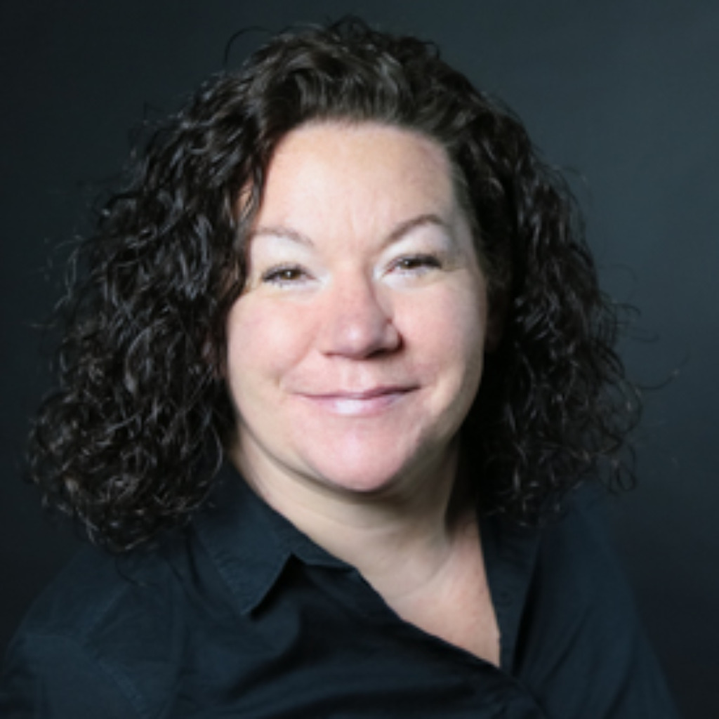 Simone Wolf - Administrator - Hage & Knapp GmbH | XING