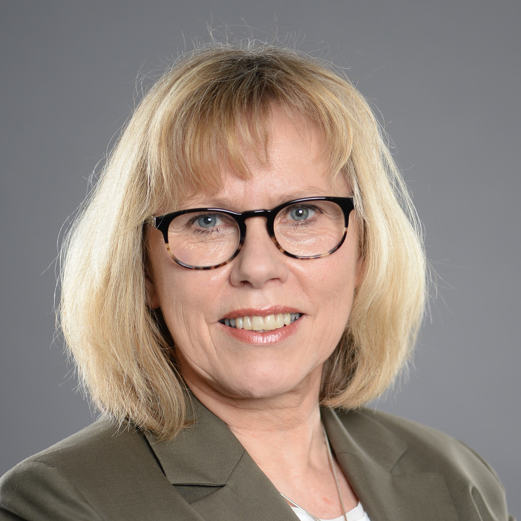 Beate Rentsch - Assistentin der Geschäftsleitung - Institut für ...