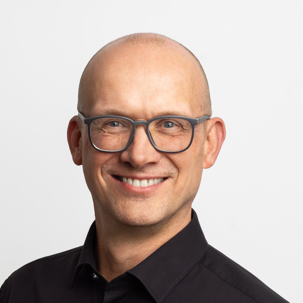 Peter Hagedorn - Head of Project Management, IT-Architecture and ...