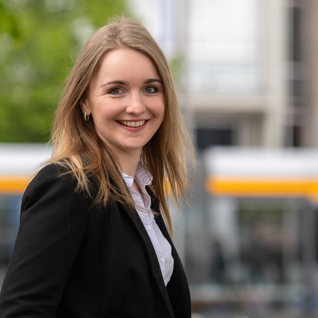 Laura Kinne - Marketing Assistentin/Verbundkoordinatorin - Leipziger ...