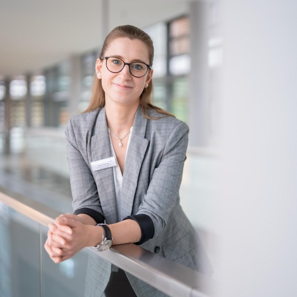 Laura Ponocny-Busse - Mitarbeiterin Marketing und Kommunikation ...