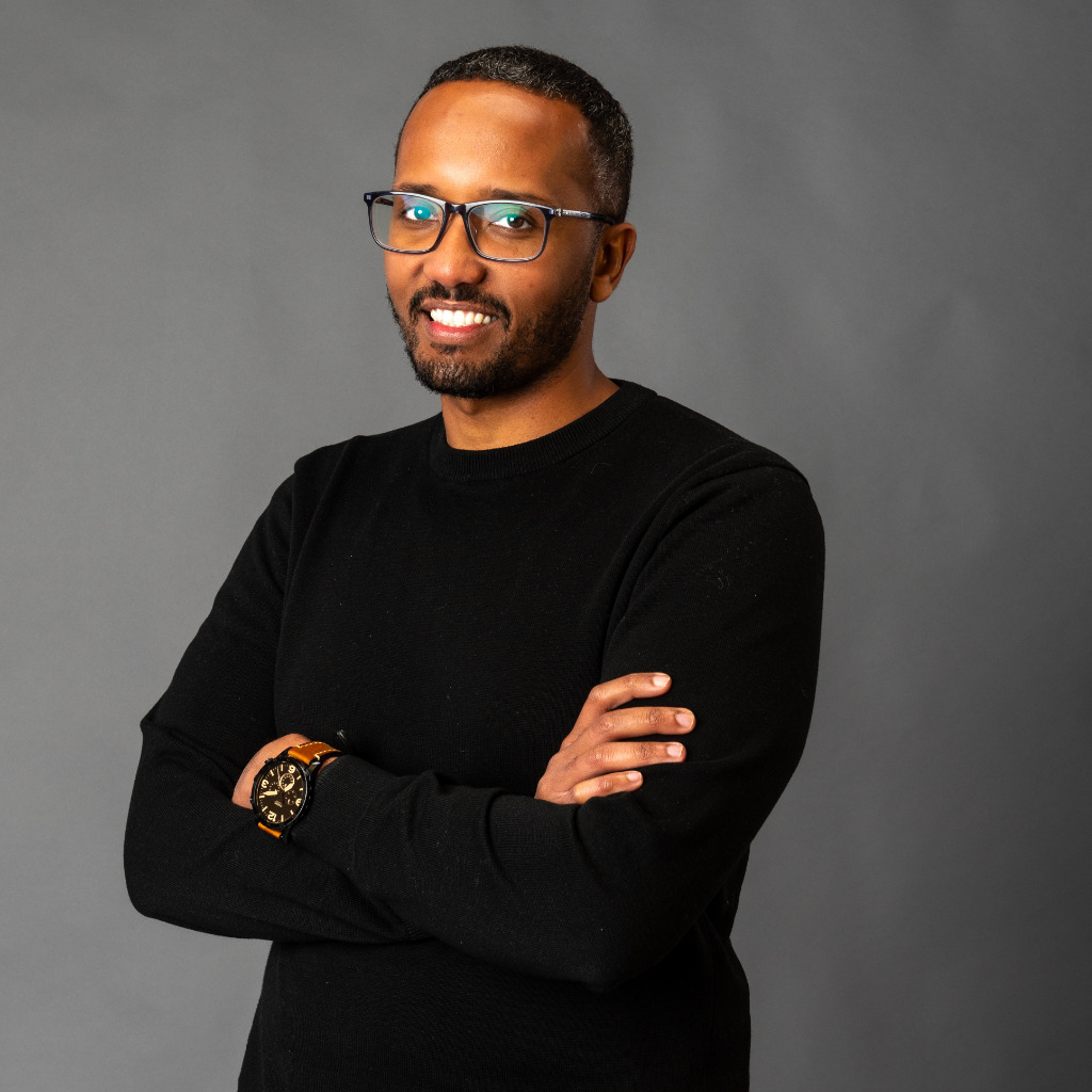 Mohamed Kamal - System Administrator Mobile Device Management - SH business COM GmbH | XING