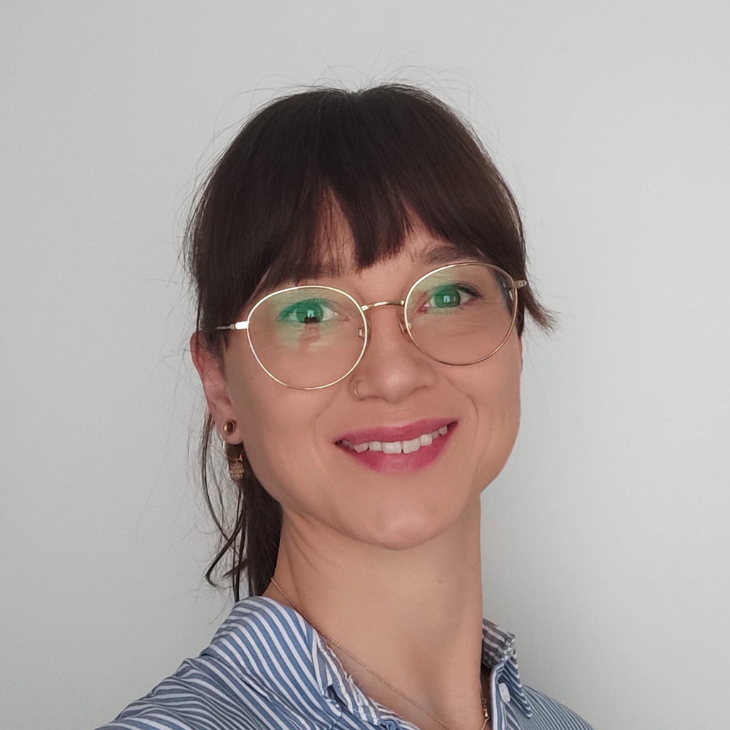 Nancy Hofmann - Staatlich anerkannte Erzieherin - Volkssolidarität KV Schmalkalden-Meiningen e.V ...