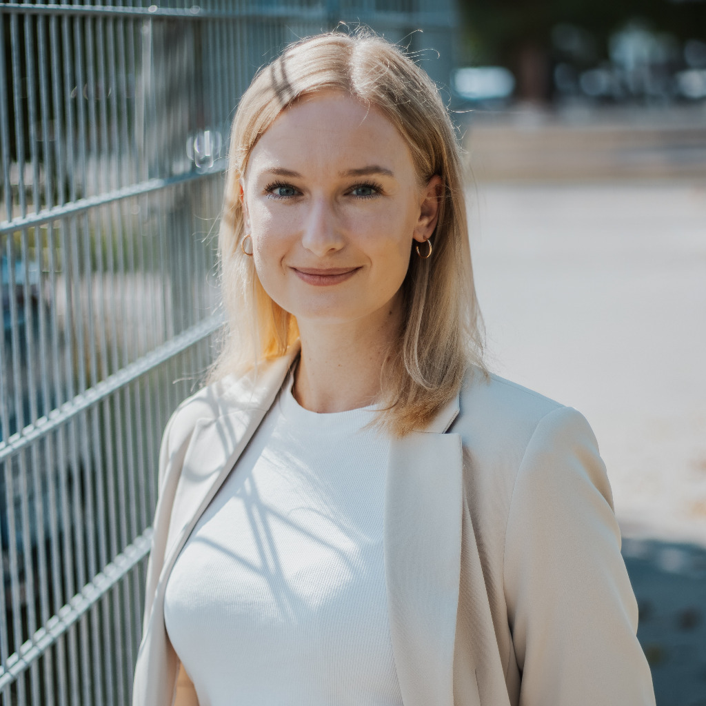 Sarah Brander - Projektmitarbeiterin Marketing - Pilz GmbH & Co. KG | XING