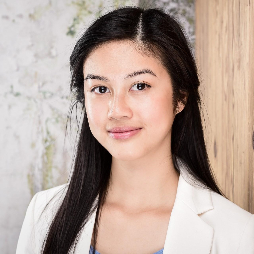 Tram Truong's Instagram, Twitter & Facebook on IDCrawl