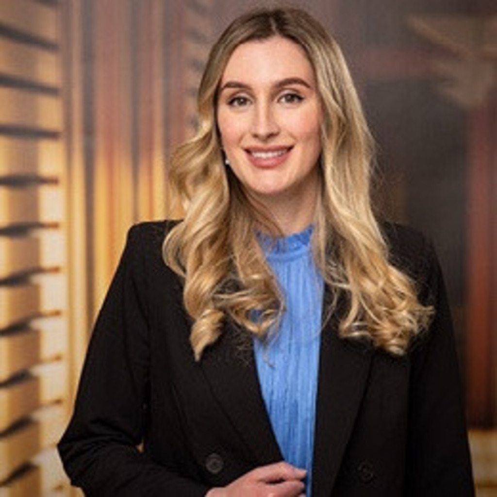 Merima Hot: Ausbildung und Berufserfahrung | XING