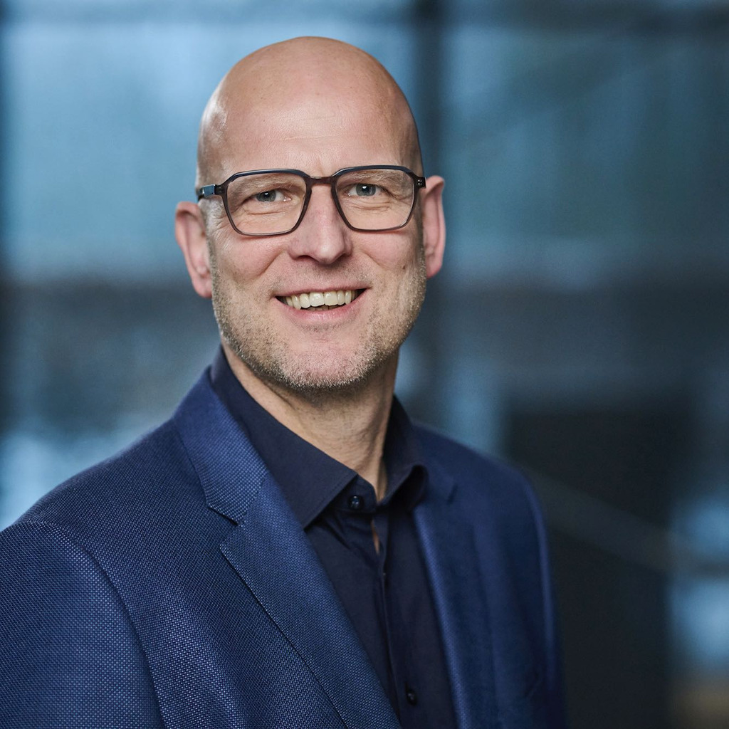 Gunter Eickhoff - Leitungs- und Wegerecht - Nowega GmbH | XING