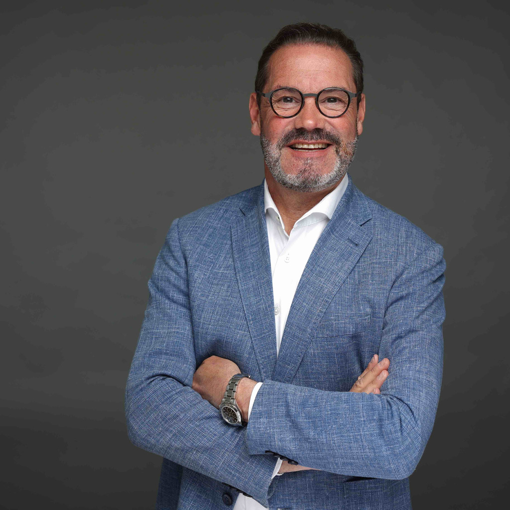 Sven Heiser - Interim Supply Chain Management & Consulting - Heiser | XING