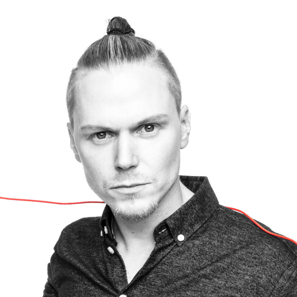 Sebastian Gauly - Motion Graphics Designer / Animator / Editor ...