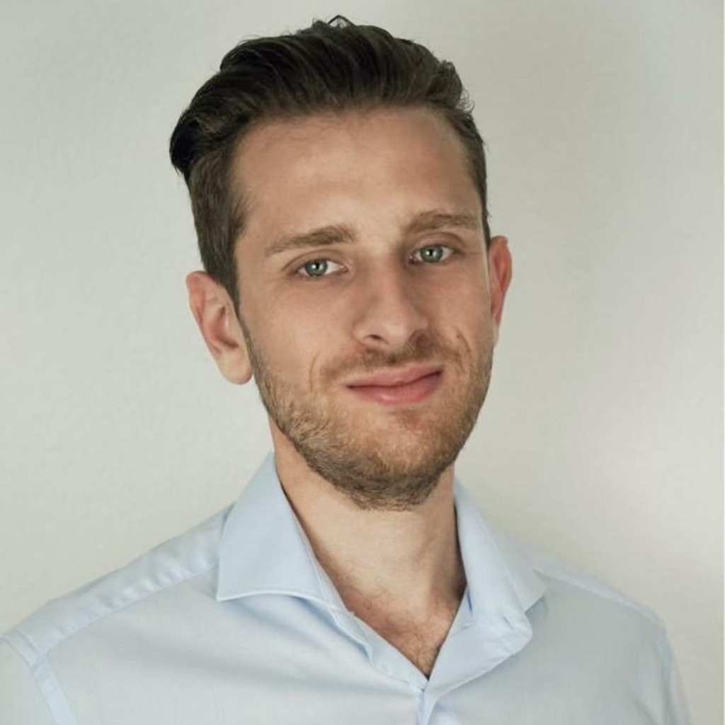 Benjamin Berisha - Stv. Leiter Marketing und Verkauf - Complemedis AG ...