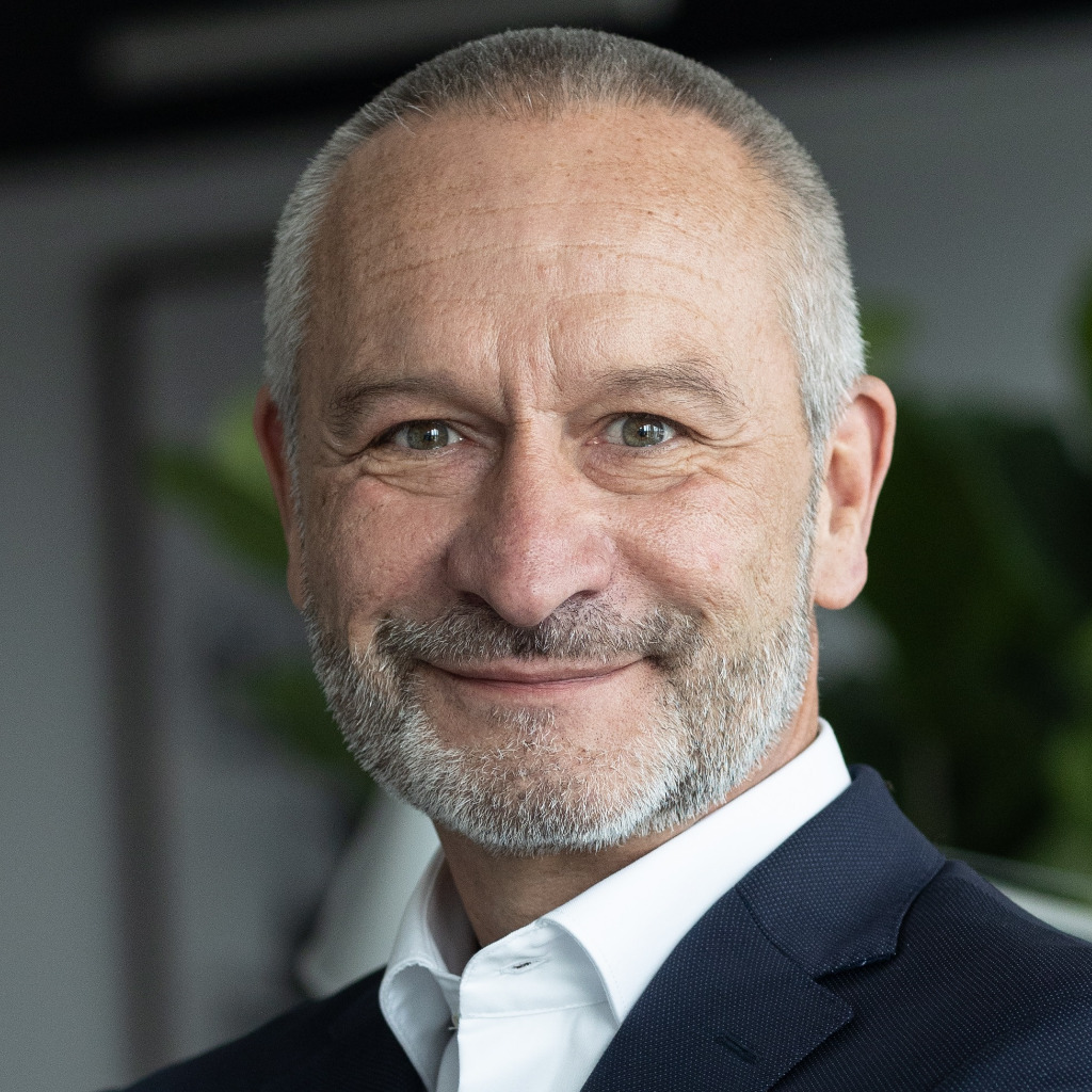 Bernd M. Peschel - Leitung Verkaufsbüro Berlin - WallDecaux | XING