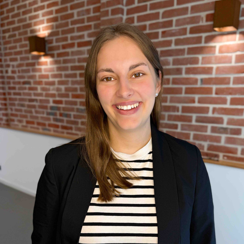 Laura Hannemann - Kauffrau für Büromanagement - Stadtverwaltung ...