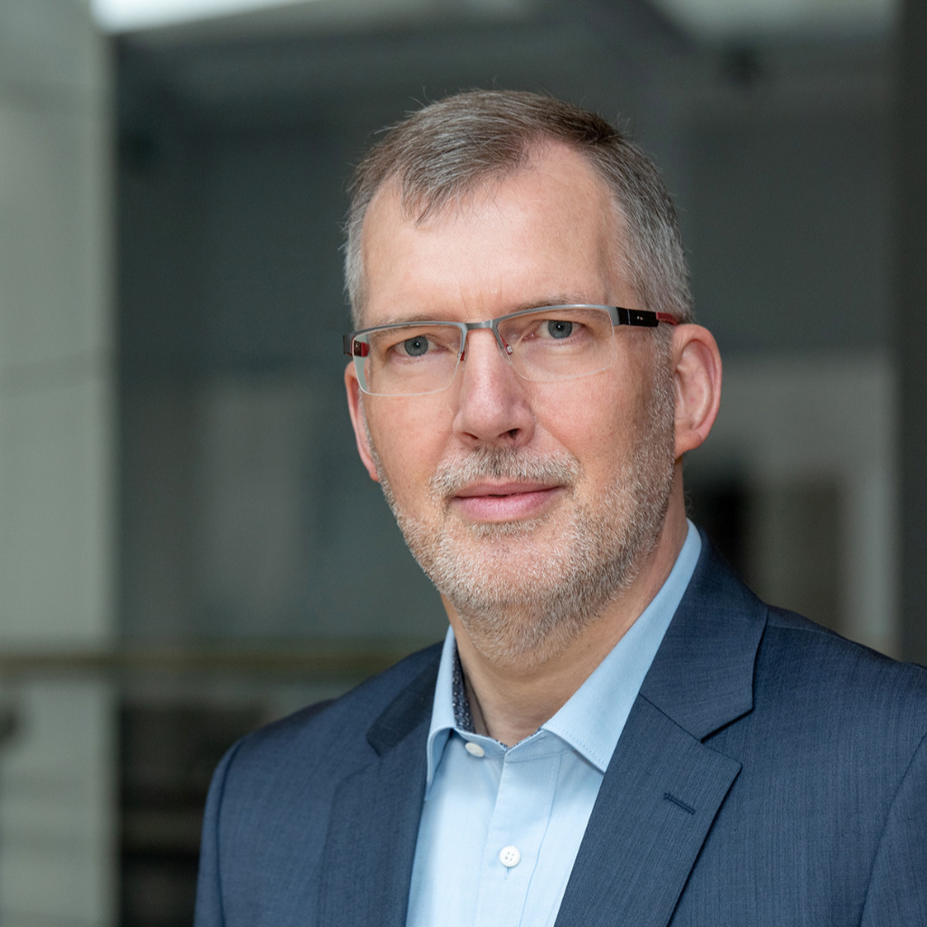 Peter Wiegand - Vice President Customs IT Programs - DHL Express | XING