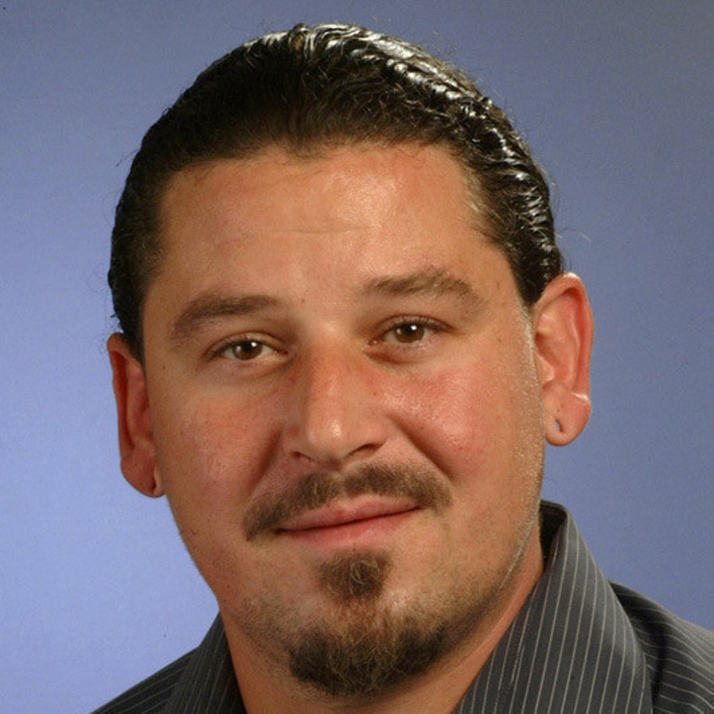 Steve Metzner - APU Manager Molding - Marquardt-Gruppe | XING