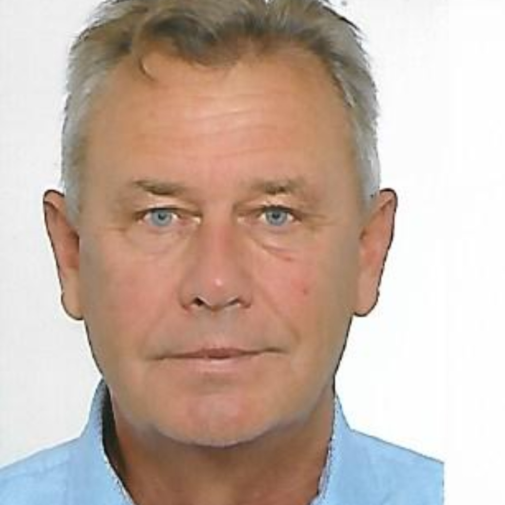 Frank Hacker's Instagram, Twitter & Facebook on IDCrawl