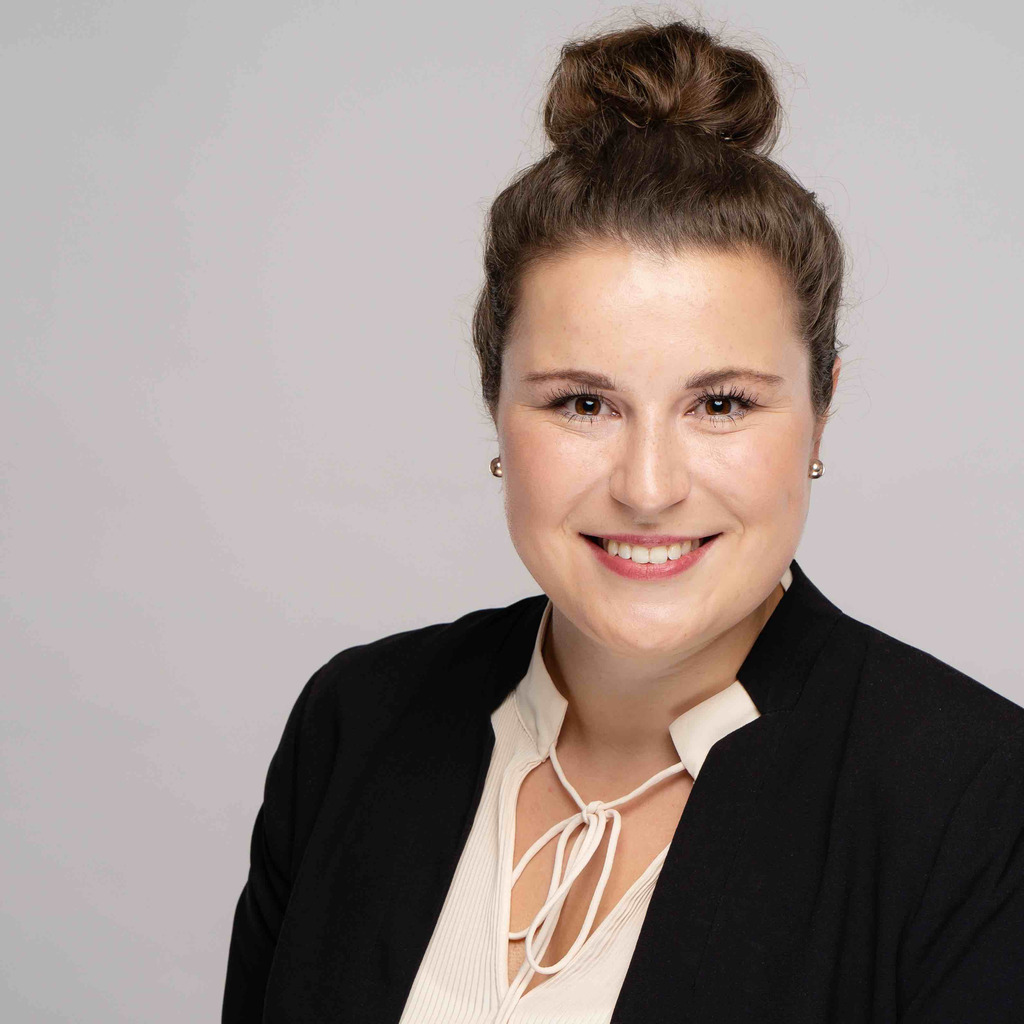 Lena Appel - Smart Banking Business Development - HypoVereinsbank ...