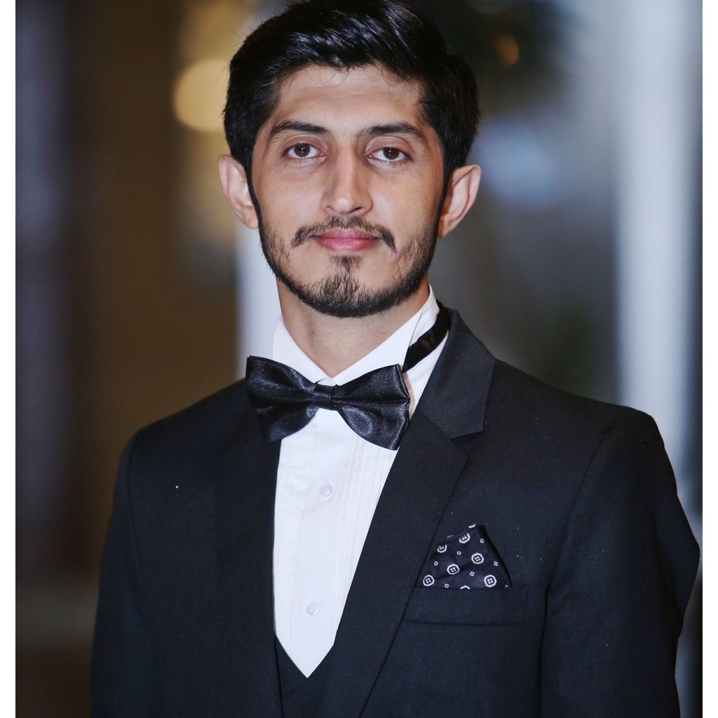 Khalid Munir - Senior Associate II - Ernst & Young Luxembourg | XING