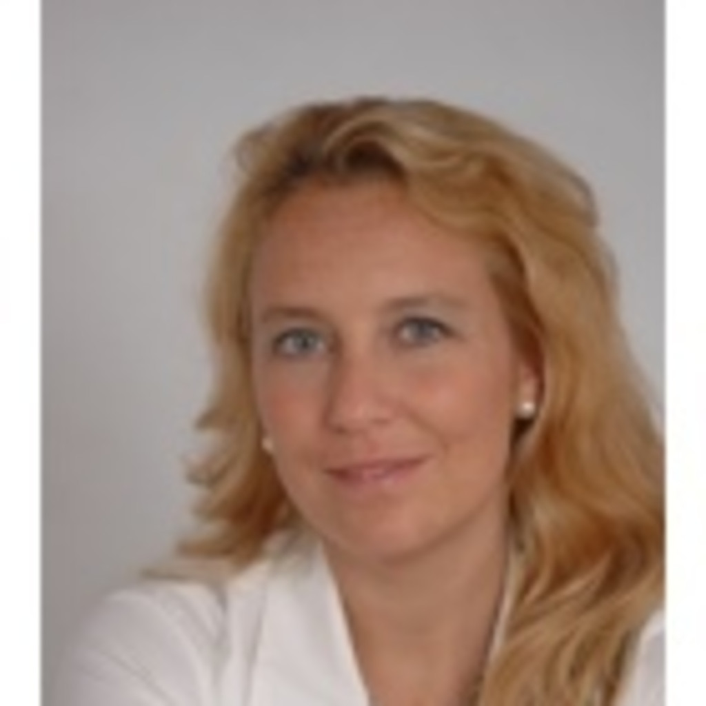 ANA PARODI - EDITORA - REVISTA EMPRENDER | XING