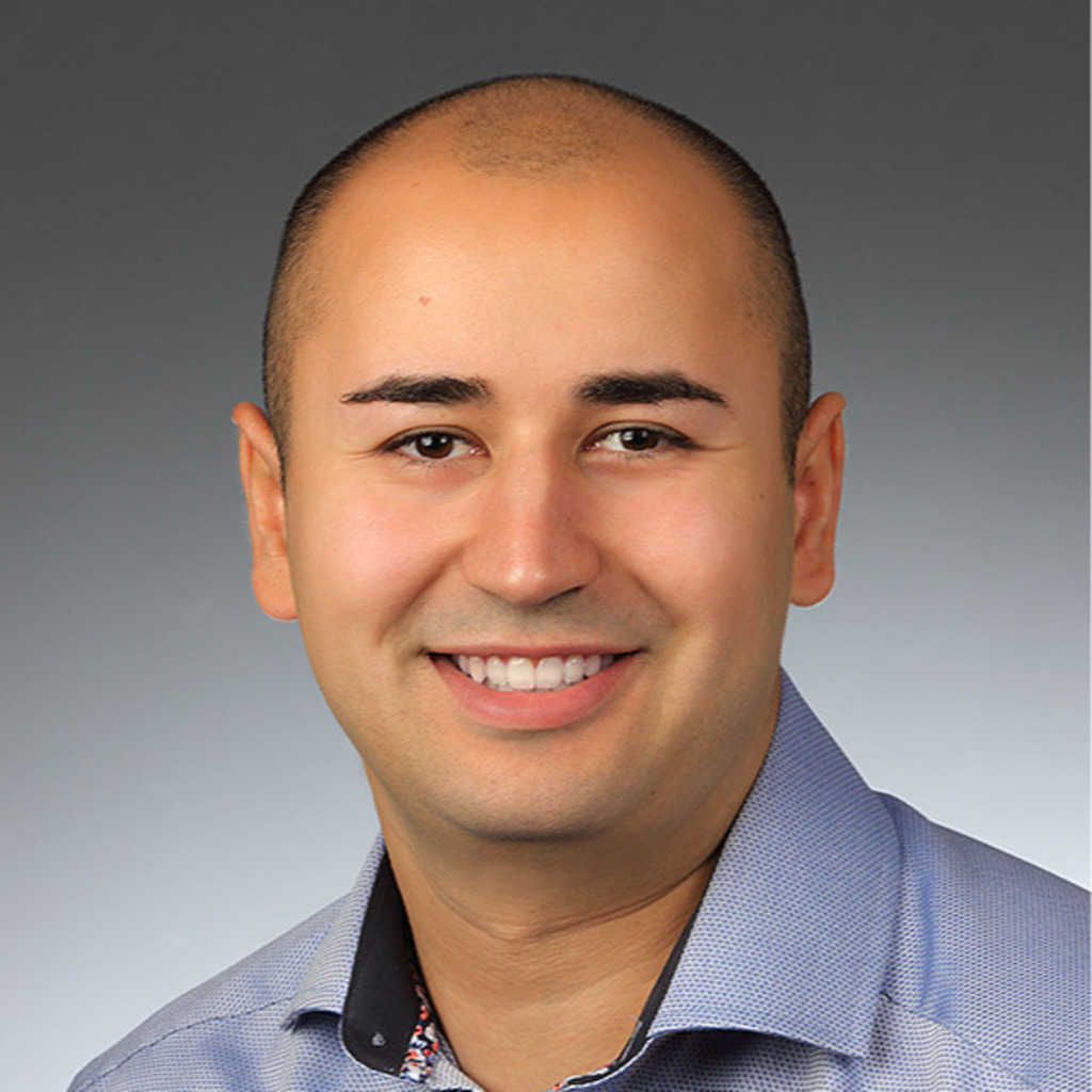 Maxim Schröder - Staatlich geprüfter Techniker Mechatronik - Freiherr ...