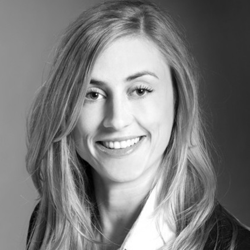 Julia Althoff's Instagram, Twitter & Facebook on IDCrawl