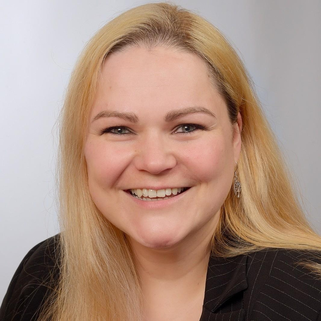 Stephanie Simon - Sachbearbeiterin Logistik - HYDRO Systems KG | XING