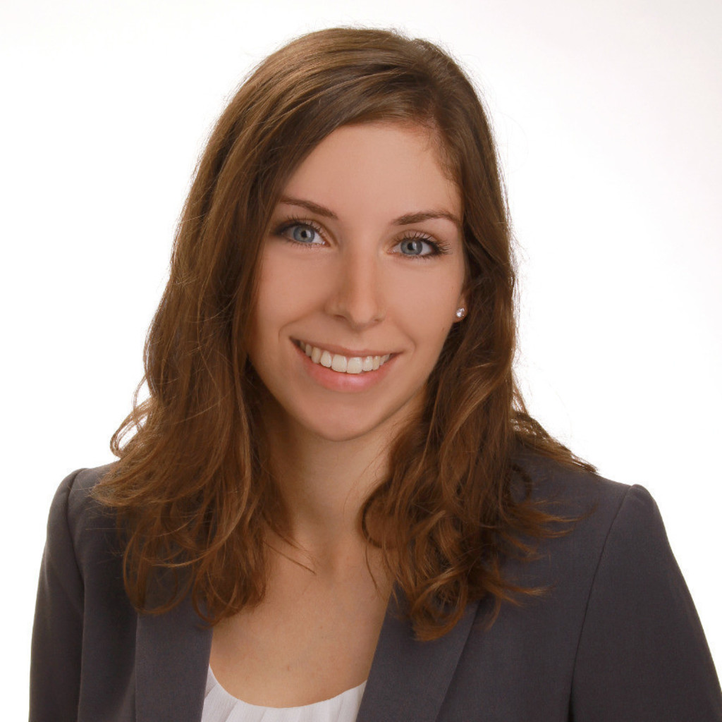 Anna-Lisa Malek - Spezialistin Marketing Communication - Plansee | XING